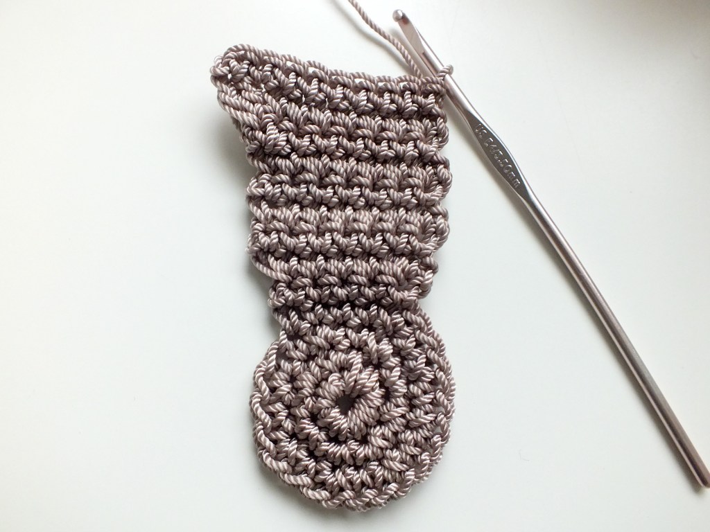 Baby Foot Pattern – Thornwood Designs Crochet